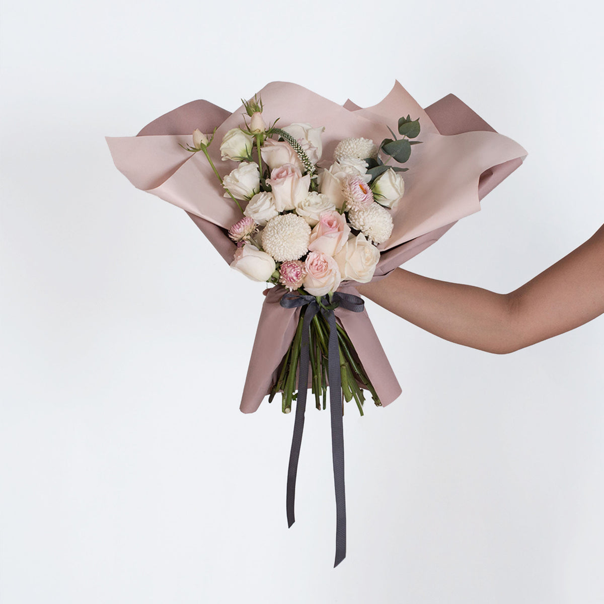 Blush Bouquet – Flowerbee HK Florist - Hong Kong Flowers - Hong Kong Flower Delivery