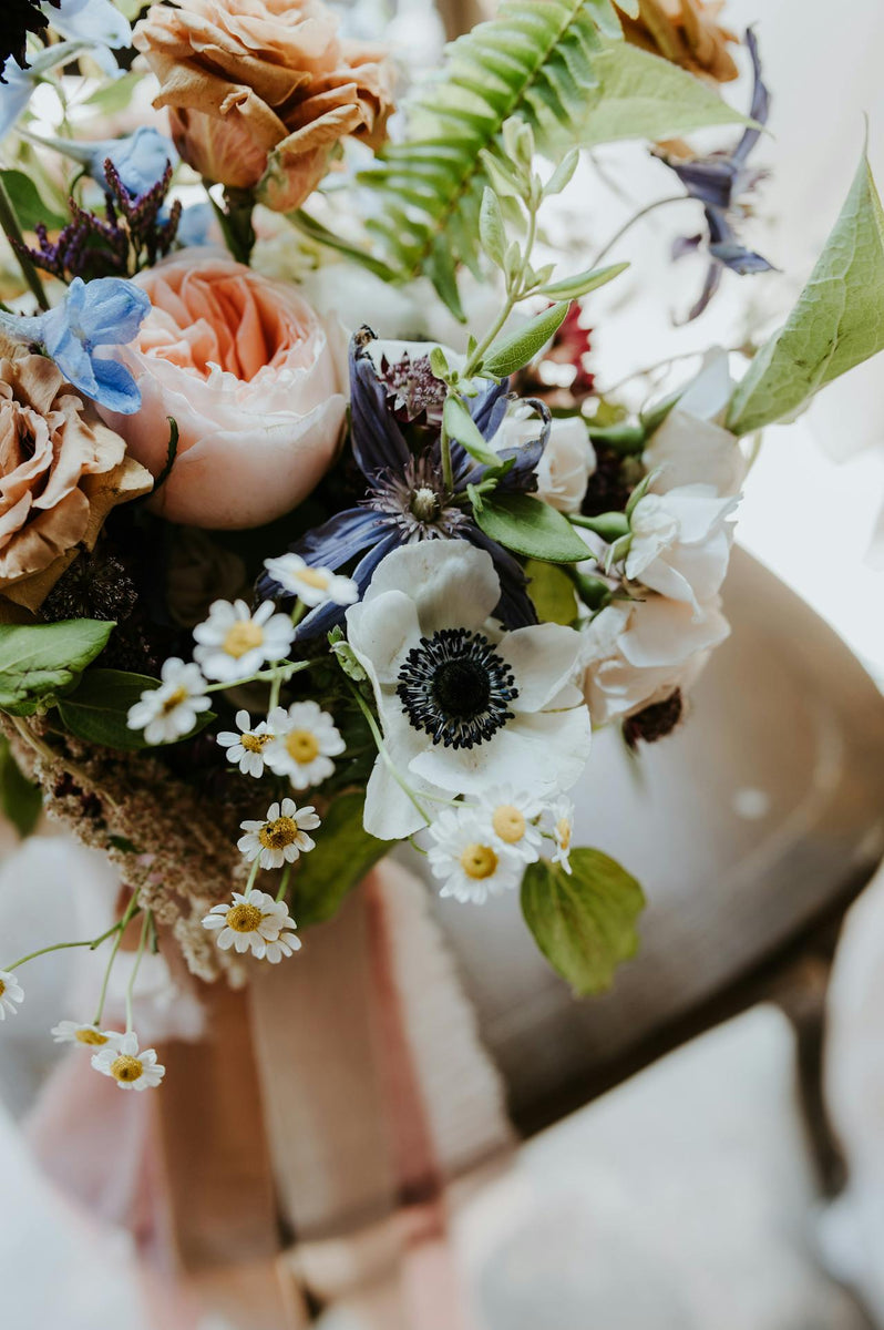 Florist Guide to Flowers: Symbolism and Common Uses in Flower Bouquets ...